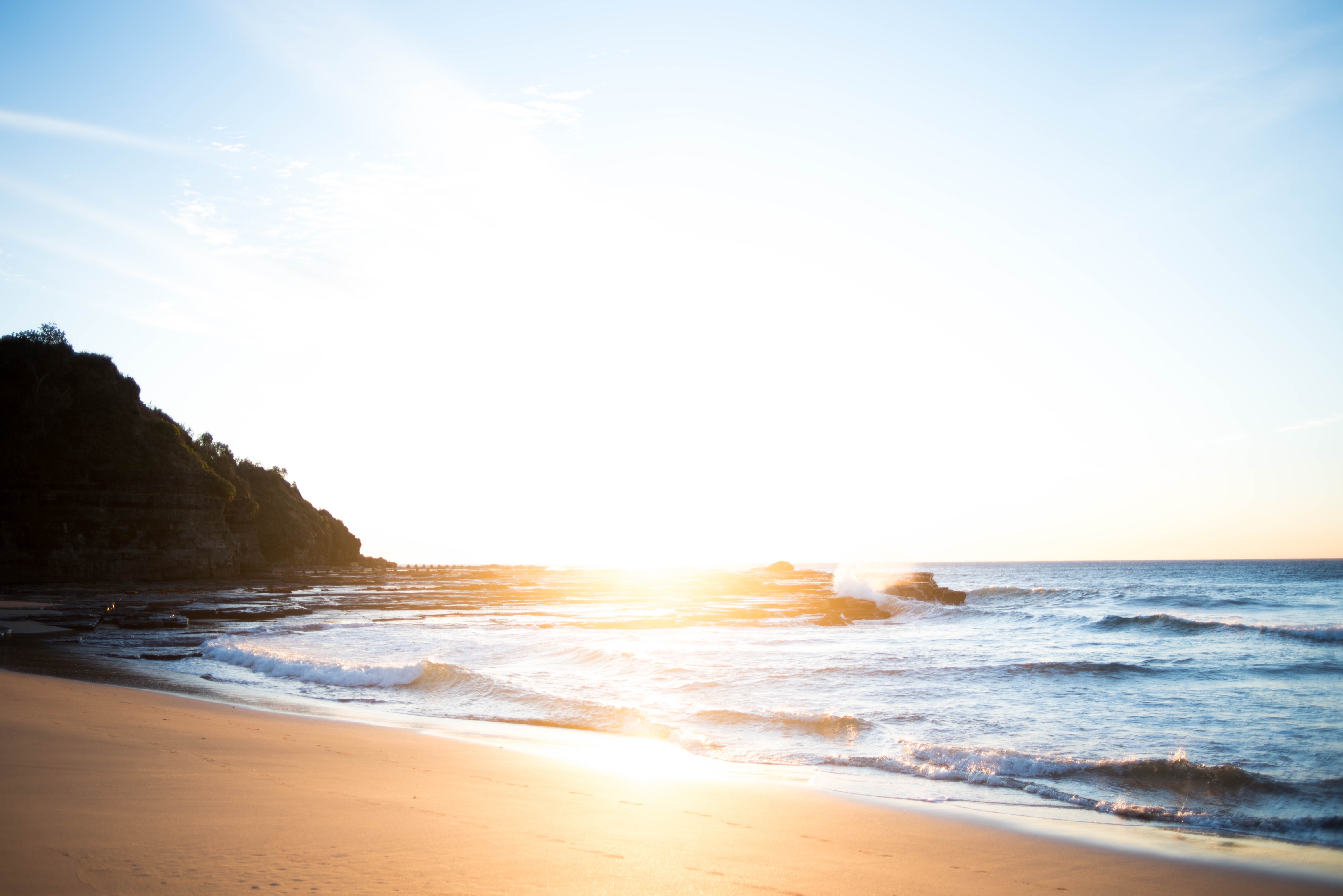 Top Beaches and Pools in Wollongong